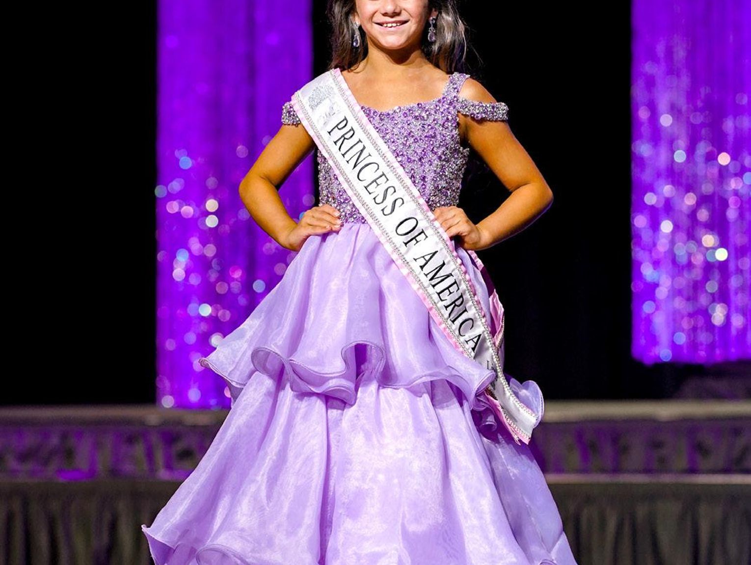 Oliva returns from Branson with national Little Miss Princess title